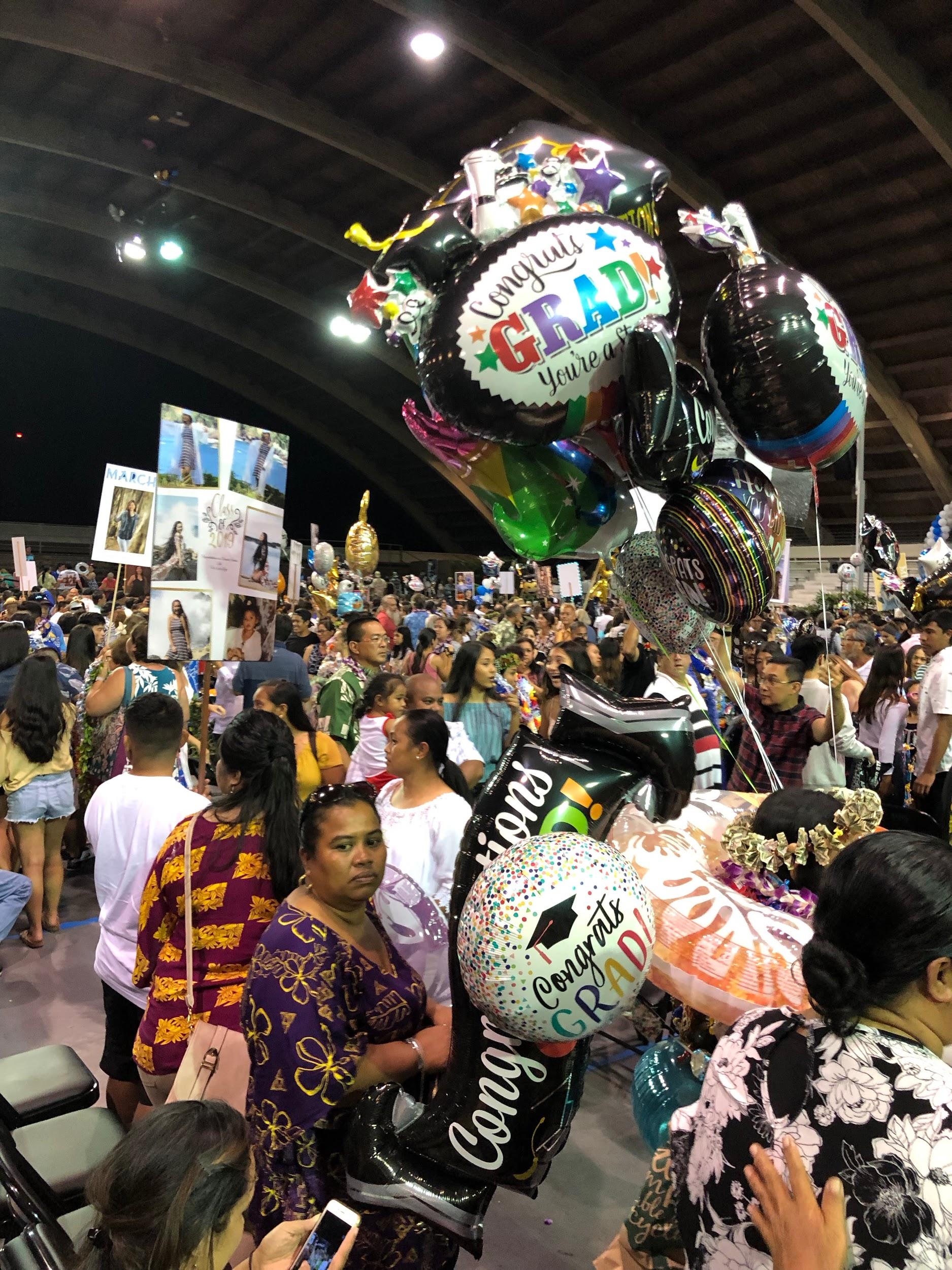 Hilo DIY: Handmade, Budget-Friendly Graduation Sign – Living Hilo Style